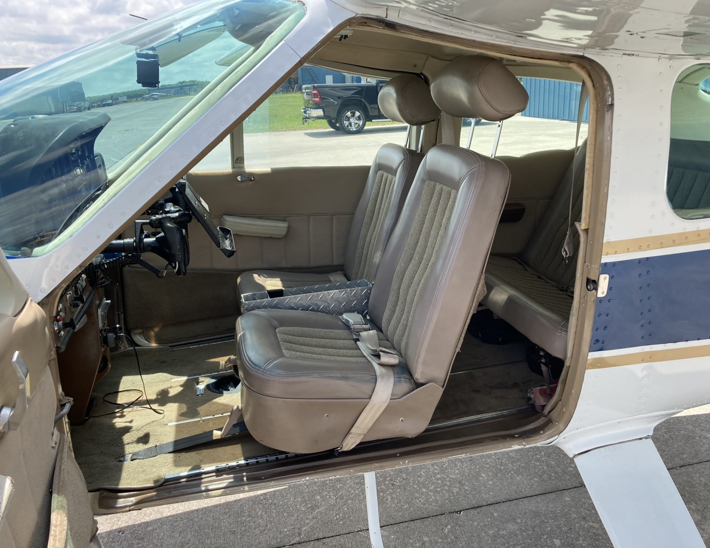 USA Aircraft Brokers | Single Piston Engine | 1973 Cessna Cardinal 177B